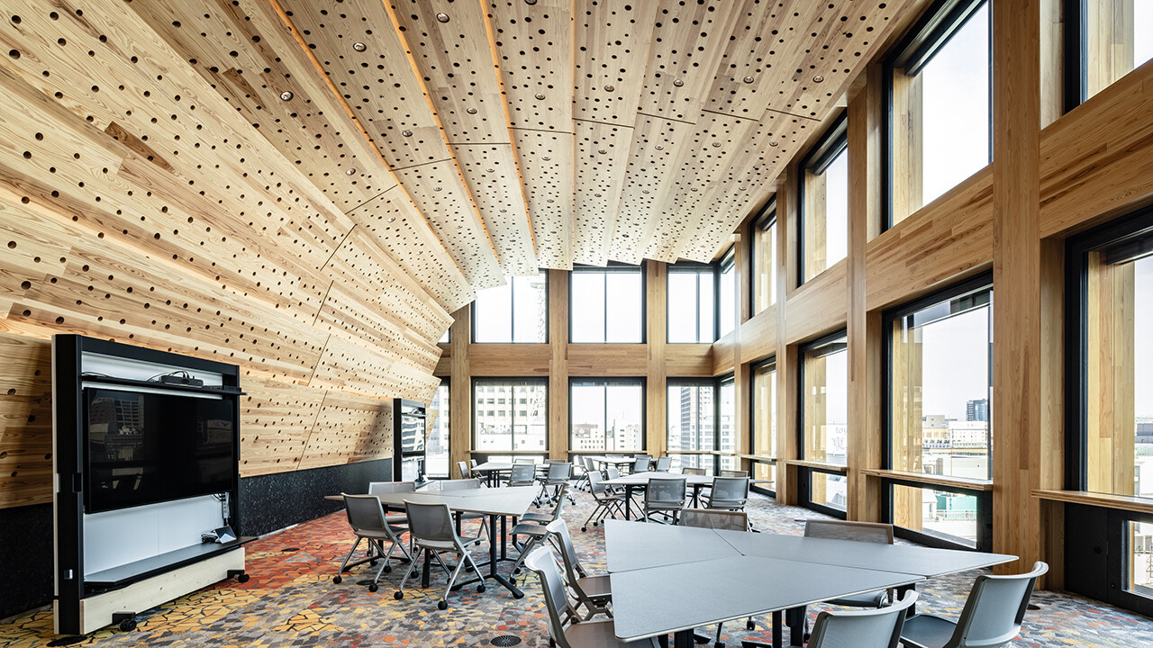 Port Plus®、NTT ドコモ大阪南港ビルが日本免震構造協会賞を受賞 | ニュース | 大林組